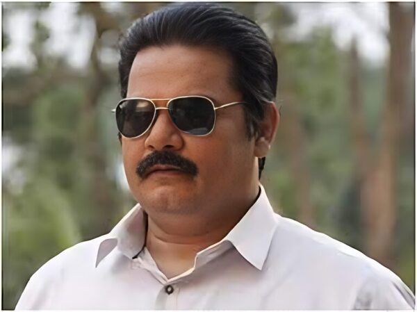 Akhilendra Mishra Height, Weight, Age, Wiki, Biography, Wife, Family