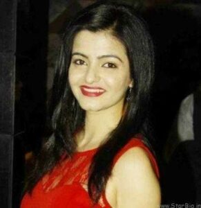 Simran Sharma Height Weight Age Wiki Biography Boyfriend & Family