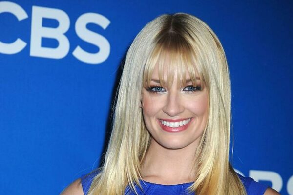 Beth Behrs Height, Weight, Measurements, Biography